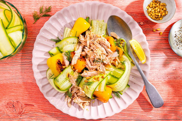 Frisse salade met pulled chicken - Eatertainment