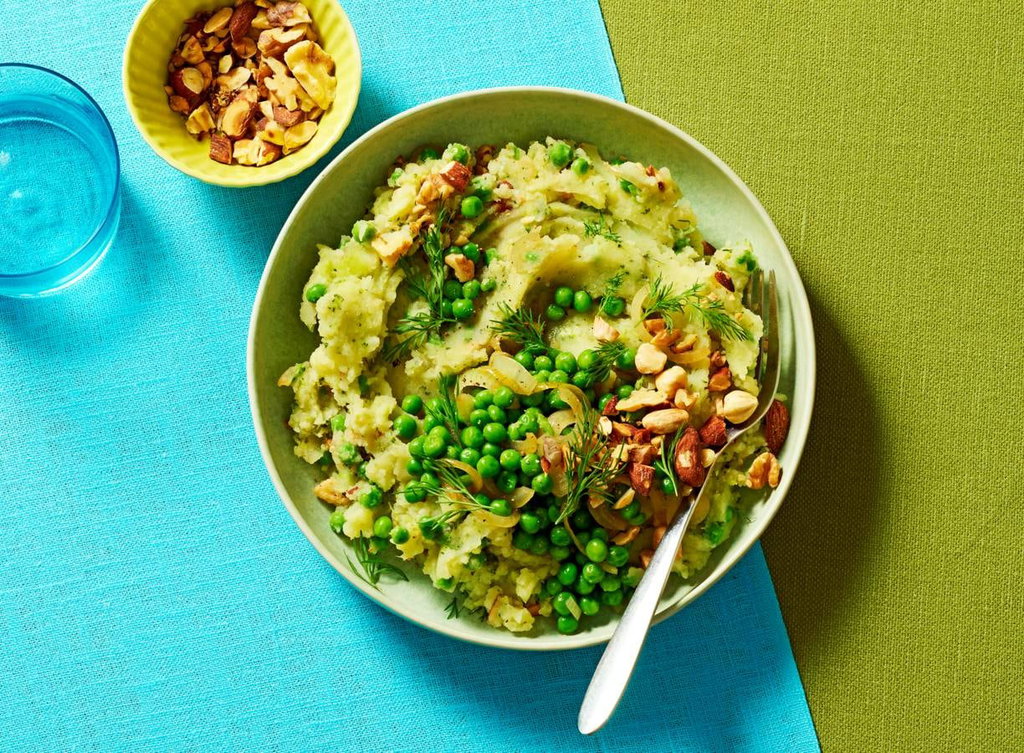 Broccoli-tuinerwtenstamppot met dille en noten - Eatertainment