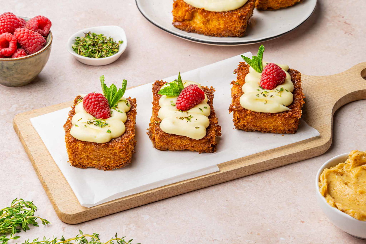 Whipped brie met honing-boter brioche - Eatertainment